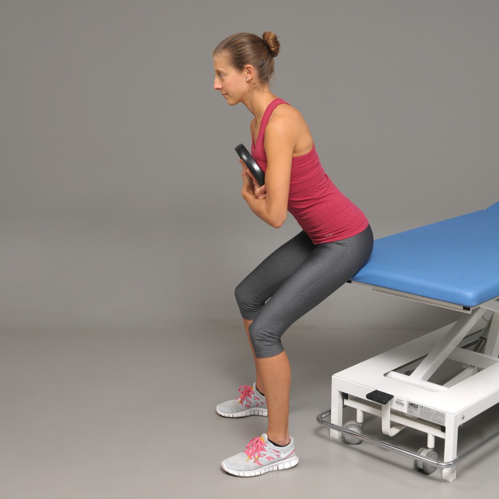 Oefening van de maand: high sitting Good Morning - Physio Education ...